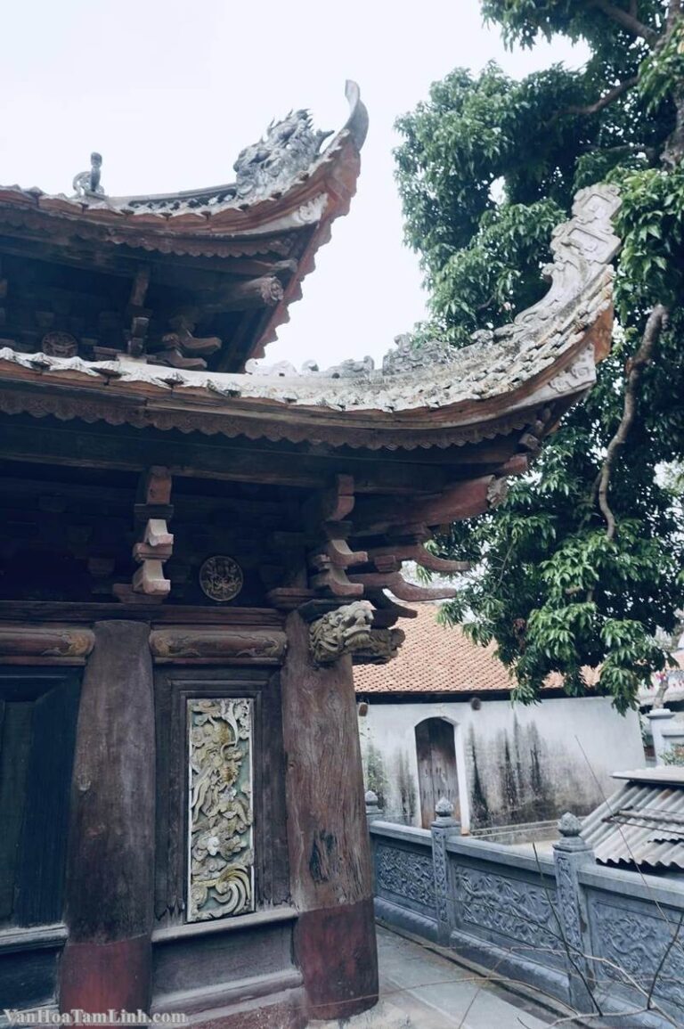 Tòa hậu cung điện Thánh chùa Bối Khê ở Tam Hưng, Thanh Oai